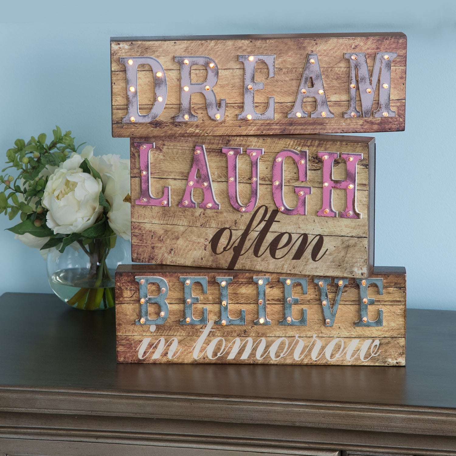 Marquee Message – Pavilion - Wholesale Outlet